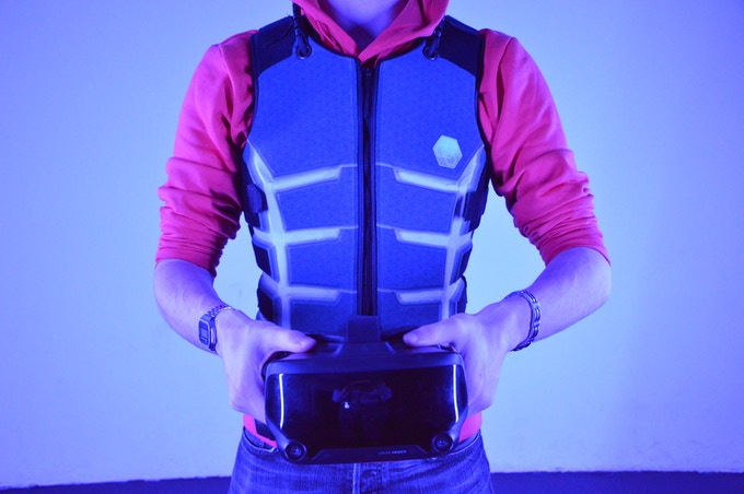Skinetic, la veste qui fait ressentir aux gamers des sensations plus ...